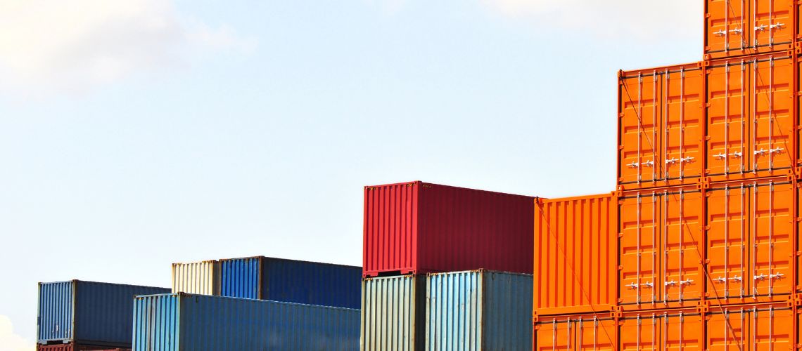 Storage in Shipping Containers: A Practical Alternative? - Palmabox